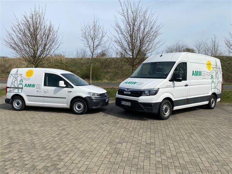 Frühling bei der AMW - Unsere Firmenfahrzeuge jetzt in neuem Design ...